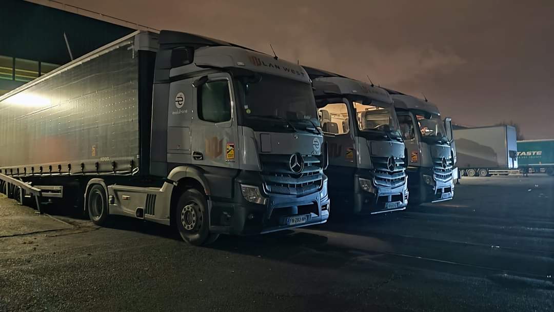 LAN WEST – LAN WEST